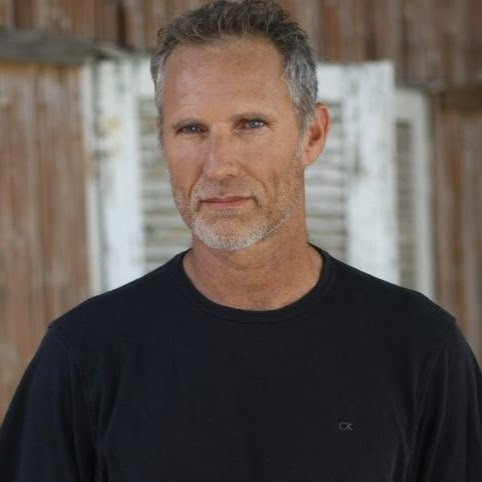 דוגמן - PLAYBOARD