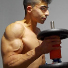 bodybuilder flexing MUSCLES SHOW ripped muscles - PLAYBOARD