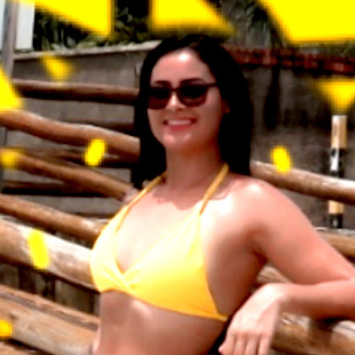 Bella Menezes - PLAYBOARD