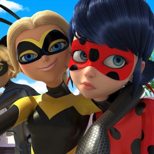 queenbee - PLAYBOARD