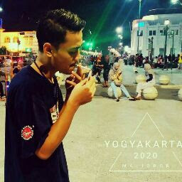 YT_18.mp4 - PLAYBOARD