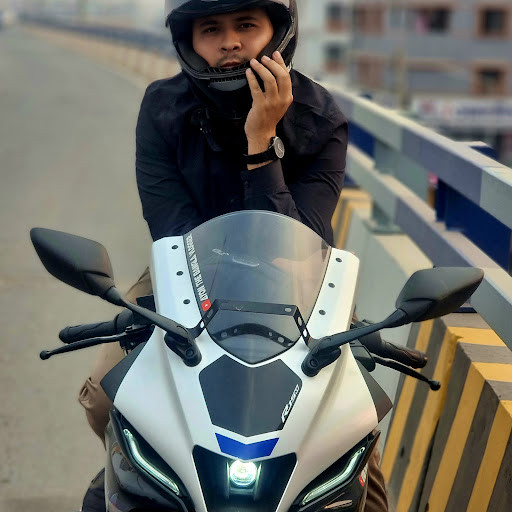 bangladeshi moto vlogger - PLAYBOARD