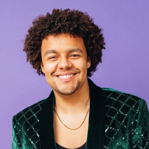 Tinne Oltmans - PLAYBOARD